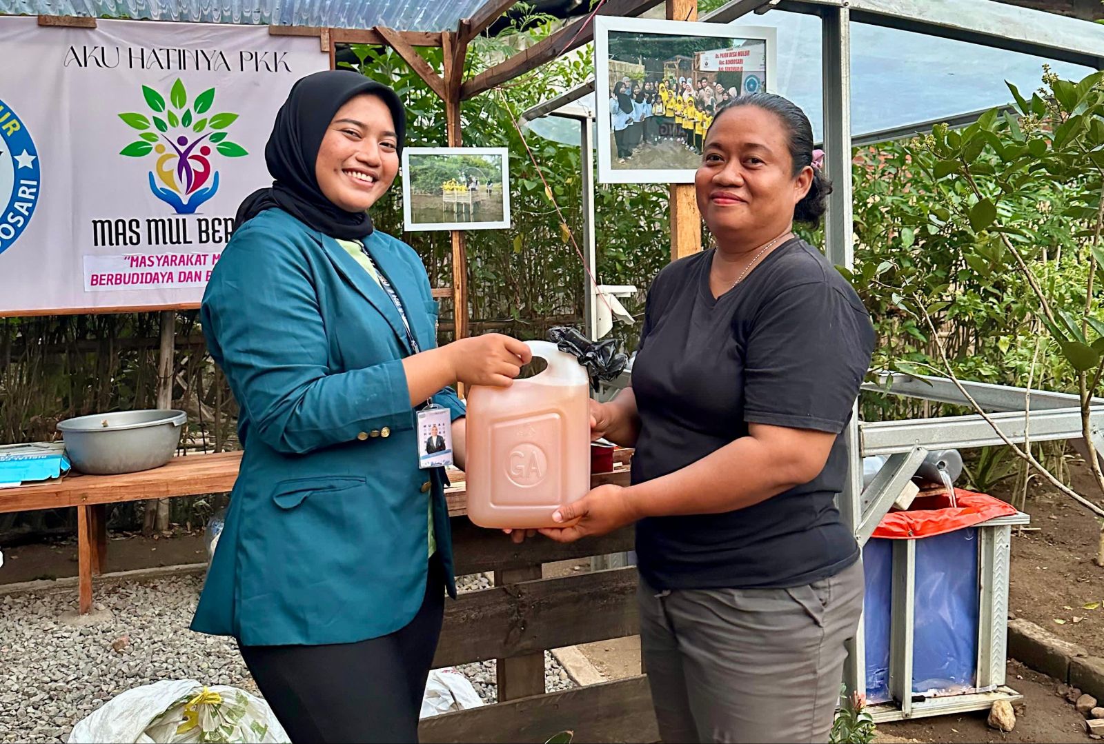 Mahasiswa KKN Undip Terapkan Inovasi Probiotik Budidaya Ikan Lele di ...