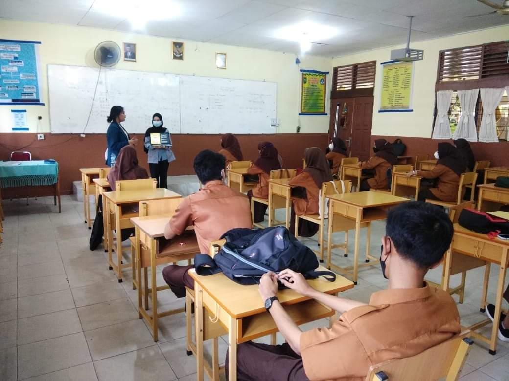 Sosialisasi ke SMA di Riau, Mahasiswa Undip Jaring 'Dipo Muda ...